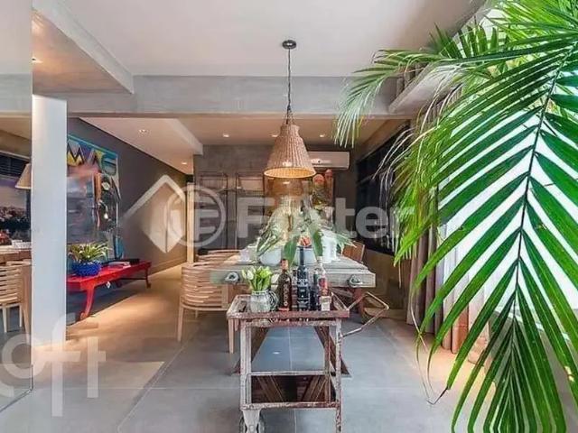 Apartamento para Venda em Porto Alegre/RS Menino Deus 2 Quartos