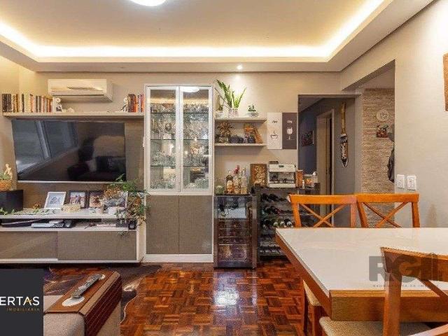 Apartamento para Venda em Porto Alegre/RS Menino Deus 2 Quartos