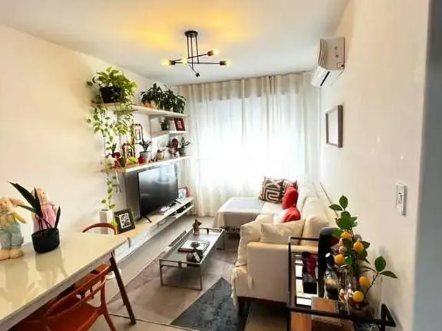 Apartamento para Venda em Porto Alegre/RS Menino Deus 2 Quartos