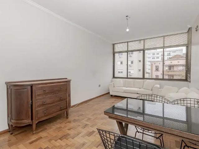 Apartamento para Venda em Porto Alegre/RS Menino Deus 2 Quartos