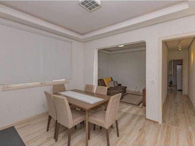 Apartamento para Venda em Porto Alegre/RS Menino Deus 2 Quartos