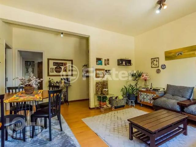 Apartamento para Venda em Porto Alegre/RS Menino Deus 2 Quartos