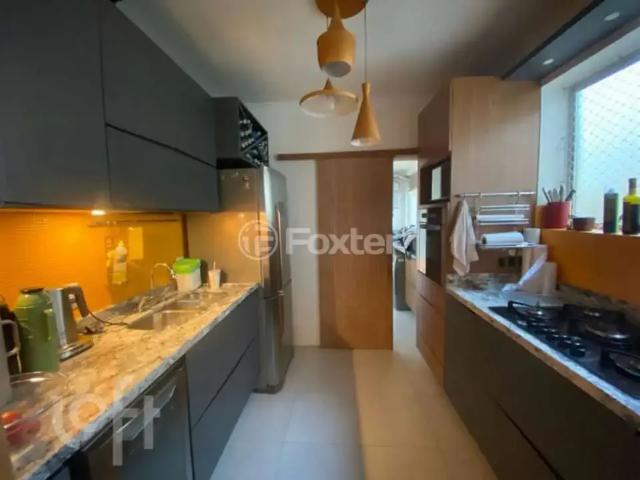 Apartamento para Venda em Porto Alegre/RS Menino Deus 2 Quartos