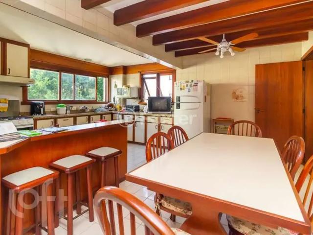 Apartamento para Venda em Porto Alegre/RS Menino Deus 3 Quartos