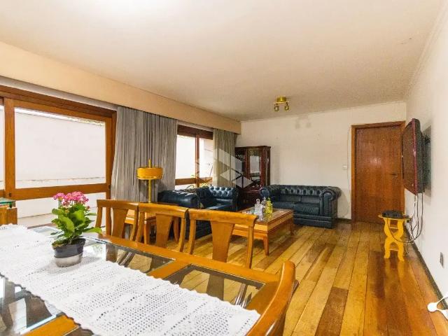 Apartamento para Venda em Porto Alegre/RS Menino Deus 3 Quartos