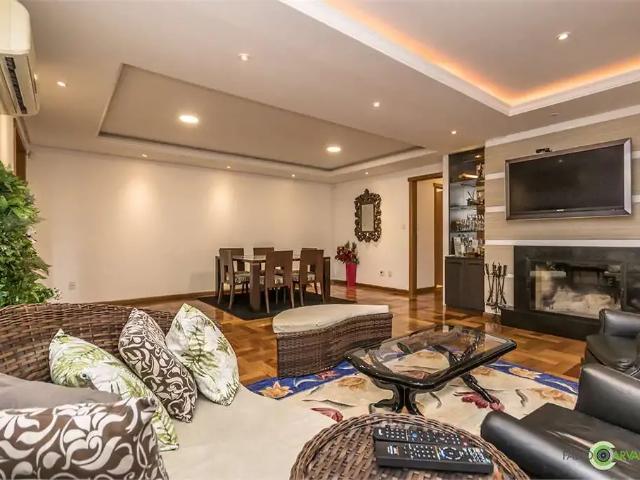 Apartamento para Venda em Porto Alegre/RS Menino Deus 3 Quartos