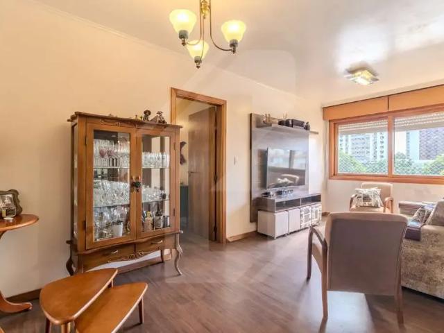 Apartamento para Venda em Porto Alegre/RS Menino Deus 3 Quartos
