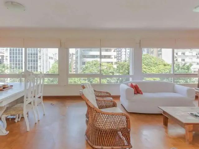 Apartamento para Venda em Porto Alegre/RS Moinhos de Vento 3 Quartos