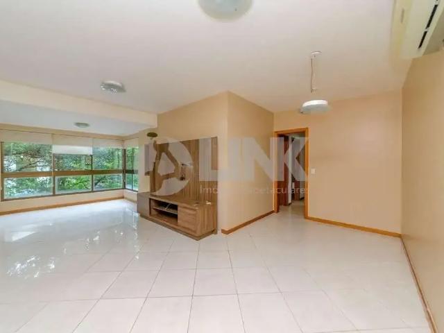 Apartamento para Venda em Porto Alegre/RS Moinhos de Vento 3 Quartos