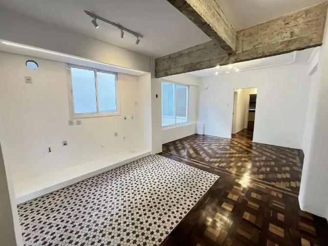Apartamento para Venda em Porto Alegre/RS Moinhos de Vento 2 Quartos