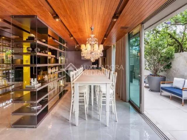 Apartamento para Venda em Porto Alegre/RS Moinhos de Vento 4 Quartos