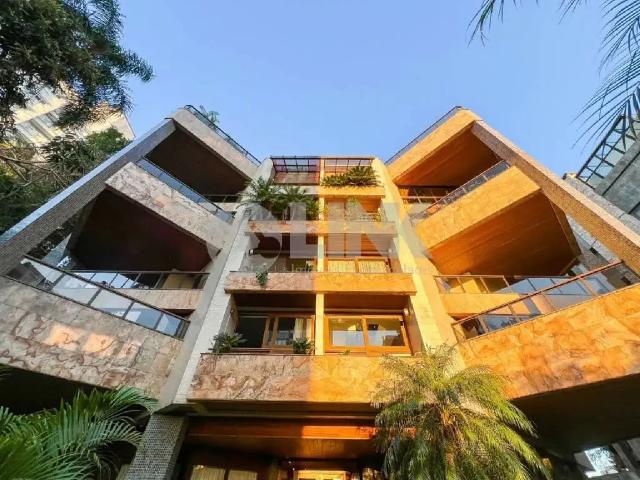 Apartamento para Venda em Porto Alegre/RS Moinhos de Vento 4 Quartos