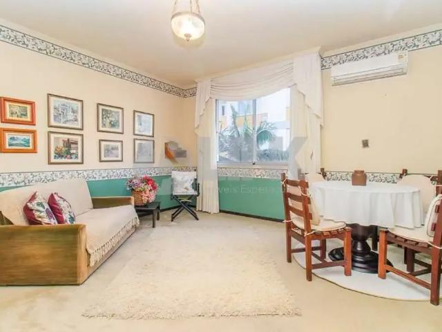Apartamento para Venda em Porto Alegre/RS Mont Serrat 2 Quartos