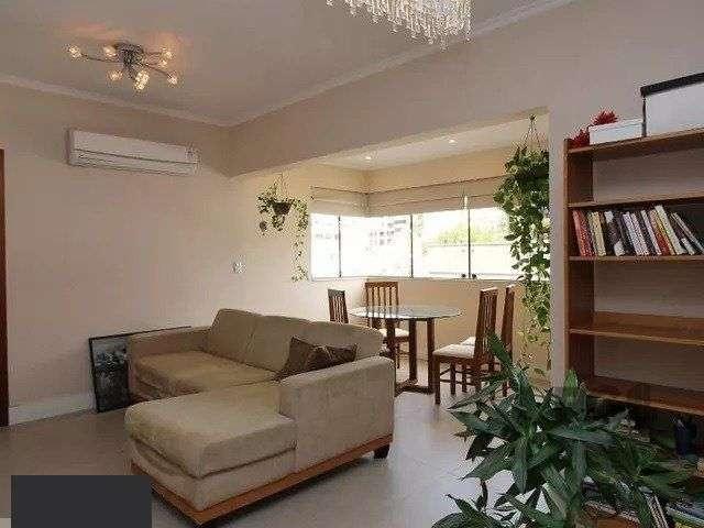 Apartamento para Venda em Porto Alegre/RS Mont Serrat 2 Quartos
