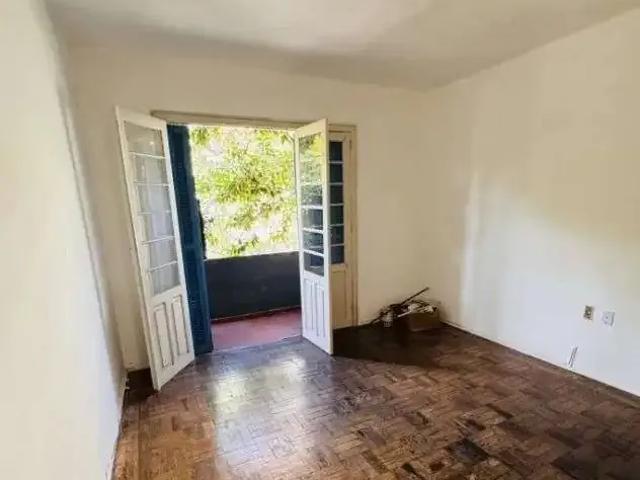Apartamento para Venda em Porto Alegre/RS Mont Serrat 2 Quartos