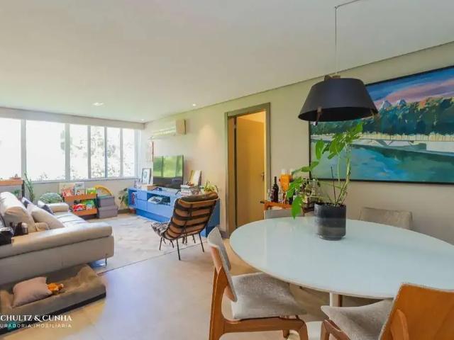 Apartamento para Venda em Porto Alegre/RS Mont Serrat 3 Quartos