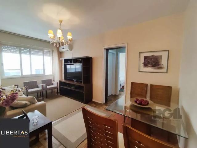 Apartamento para Venda em Porto Alegre/RS Mont Serrat 3 Quartos