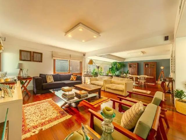 Apartamento para Venda em Porto Alegre/RS Mont Serrat 3 Quartos