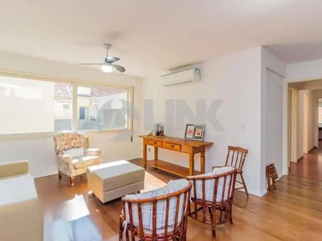 Apartamento para Venda em Porto Alegre/RS Mont Serrat 3 Quartos
