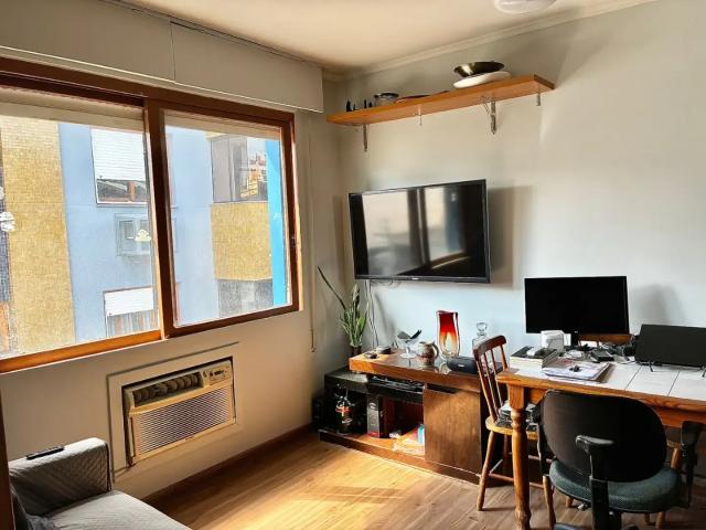 Apartamento para Venda em Porto Alegre/RS Auxiliadora 1 Quartos
