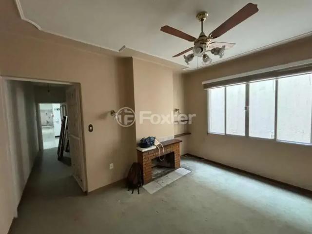 Apartamento para Venda em Porto Alegre/RS Auxiliadora 2 Quartos