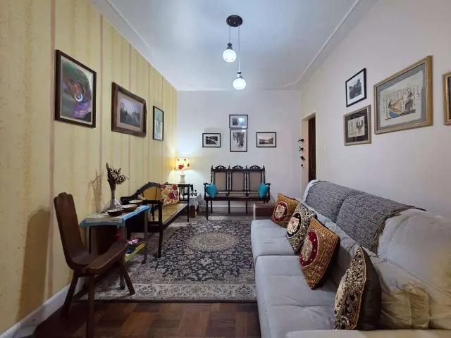 Apartamento para Venda em Porto Alegre/RS Auxiliadora 2 Quartos