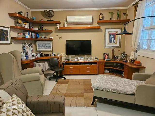 Apartamento para Venda em Porto Alegre/RS Auxiliadora 2 Quartos