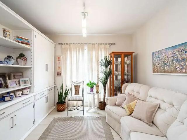 Apartamento para Venda em Porto Alegre/RS Auxiliadora 2 Quartos