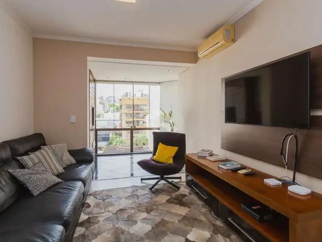 Apartamento para Venda em Porto Alegre/RS Auxiliadora 2 Quartos
