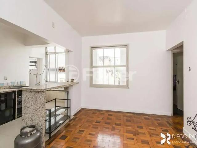 Apartamento para Venda em Porto Alegre/RS Auxiliadora 2 Quartos