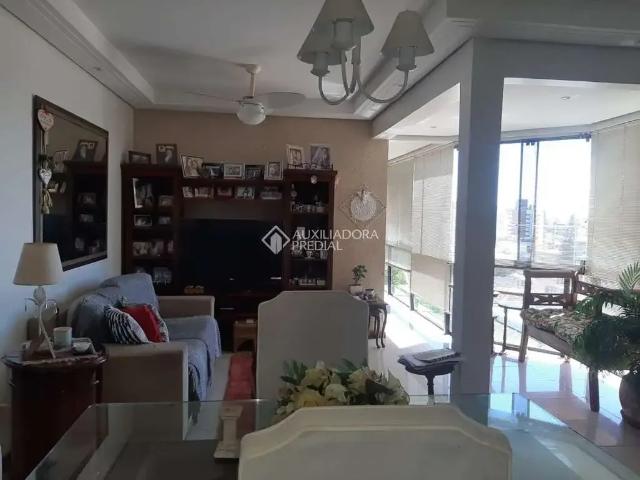 Apartamento para Venda em Porto Alegre/RS Auxiliadora 2 Quartos