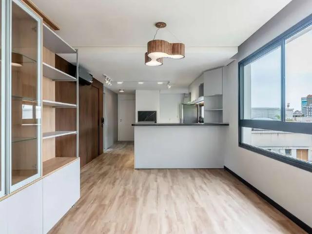 Apartamento para Venda em Porto Alegre/RS Auxiliadora 2 Quartos