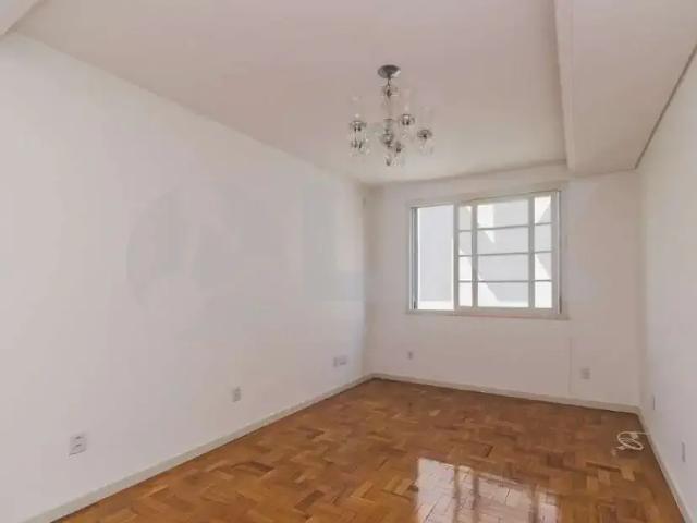 Apartamento para Venda em Porto Alegre/RS Auxiliadora 2 Quartos