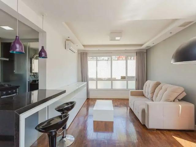 Apartamento para Venda em Porto Alegre/RS Auxiliadora 2 Quartos
