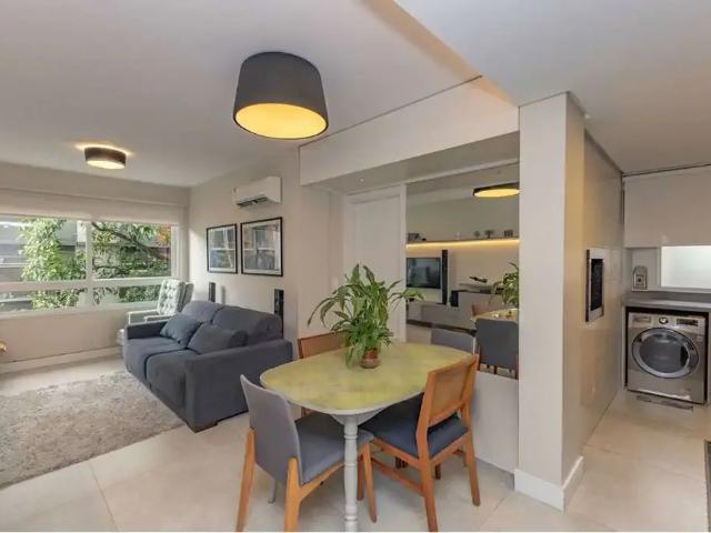 Apartamento para Venda em Porto Alegre/RS Auxiliadora 2 Quartos
