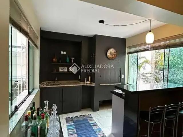 Apartamento para Venda em Porto Alegre/RS Auxiliadora 2 Quartos
