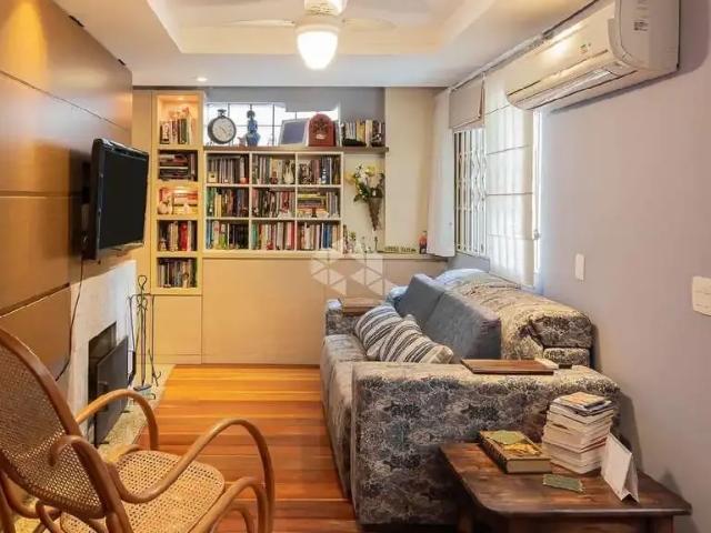 Apartamento para Venda em Porto Alegre/RS Auxiliadora 2 Quartos