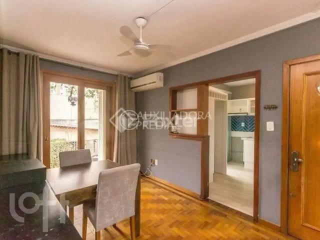 Apartamento para Venda em Porto Alegre/RS Auxiliadora 2 Quartos