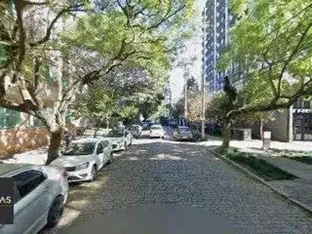 Apartamento para Venda em Porto Alegre/RS Auxiliadora 2 Quartos
