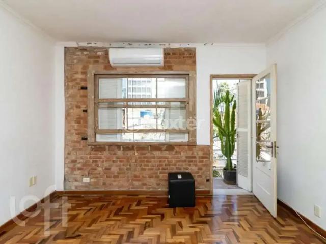 Apartamento para Venda em Porto Alegre/RS Auxiliadora 2 Quartos