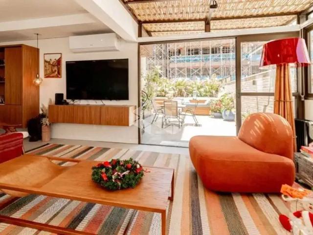 Apartamento para Venda em Porto Alegre/RS Auxiliadora 2 Quartos