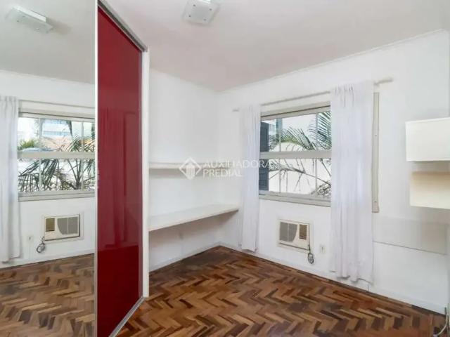 Apartamento para Venda em Porto Alegre/RS Auxiliadora 2 Quartos