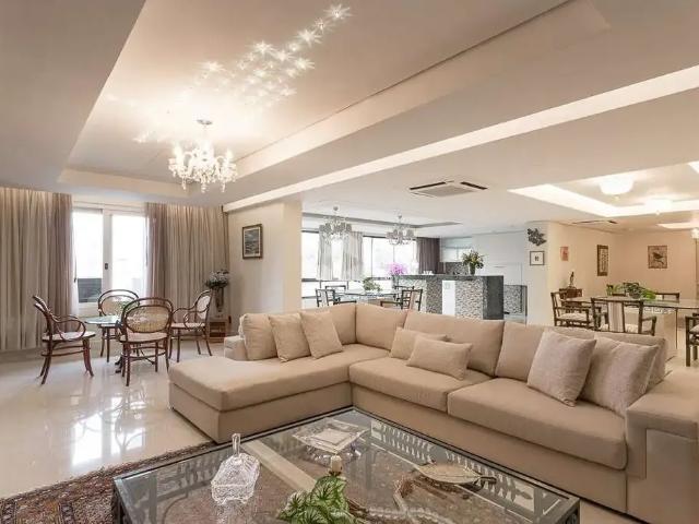 Apartamento para Venda em Porto Alegre/RS Auxiliadora 3 Quartos