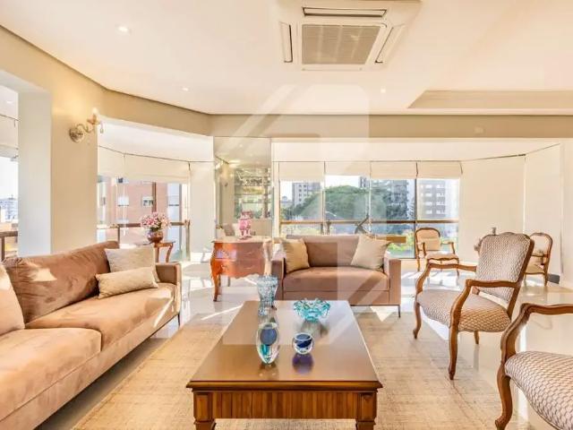 Apartamento para Venda em Porto Alegre/RS Auxiliadora 3 Quartos
