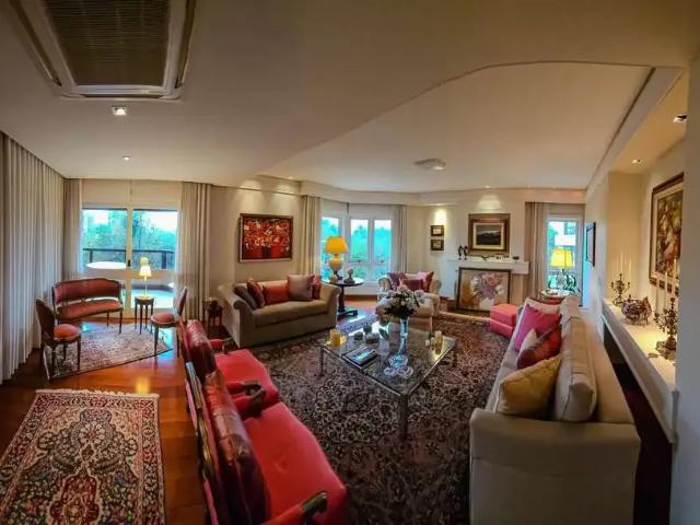 Apartamento para Venda em Porto Alegre/RS Auxiliadora 3 Quartos