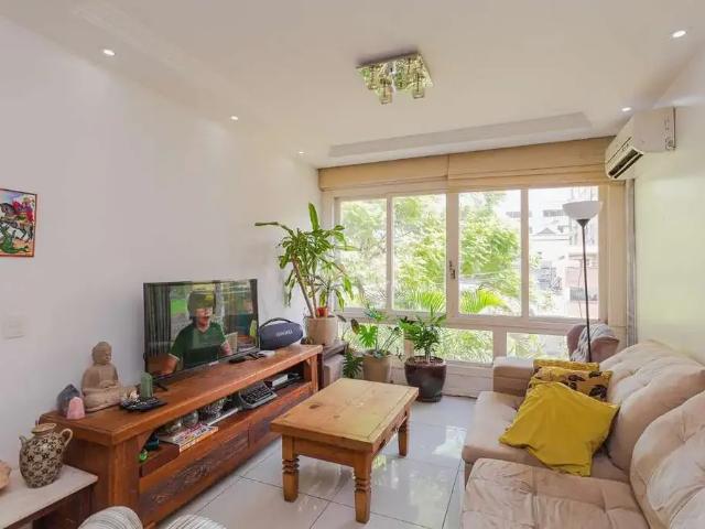 Apartamento para Venda em Porto Alegre/RS Auxiliadora 3 Quartos