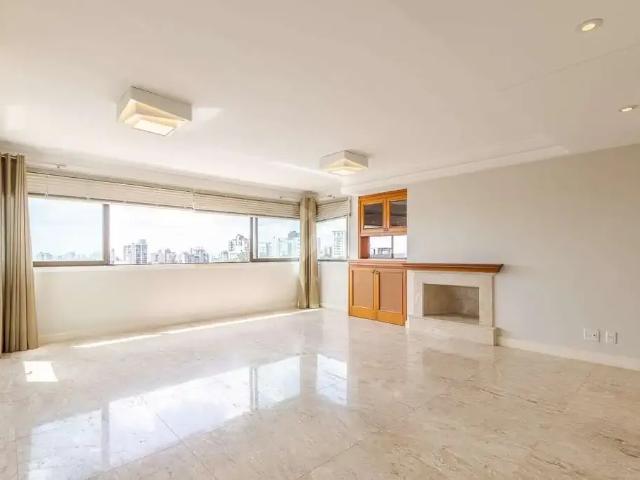 Apartamento para Venda em Porto Alegre/RS Auxiliadora 3 Quartos