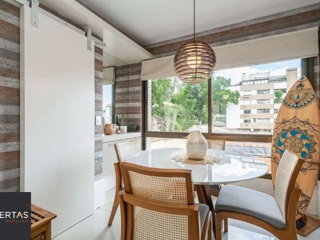 Apartamento para Venda em Porto Alegre/RS Auxiliadora 3 Quartos