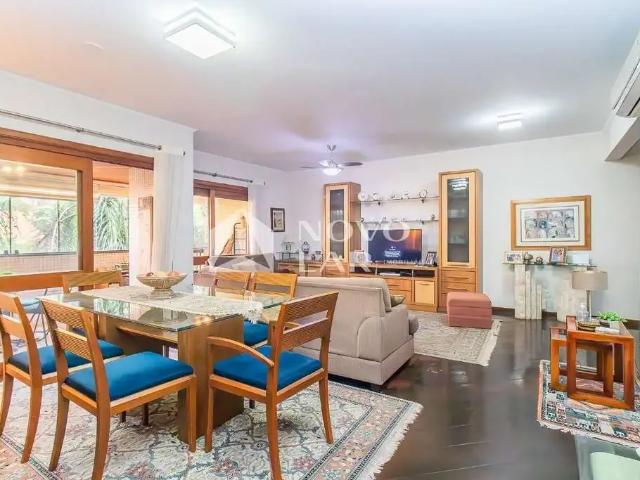 Apartamento para Venda em Porto Alegre/RS Auxiliadora 3 Quartos