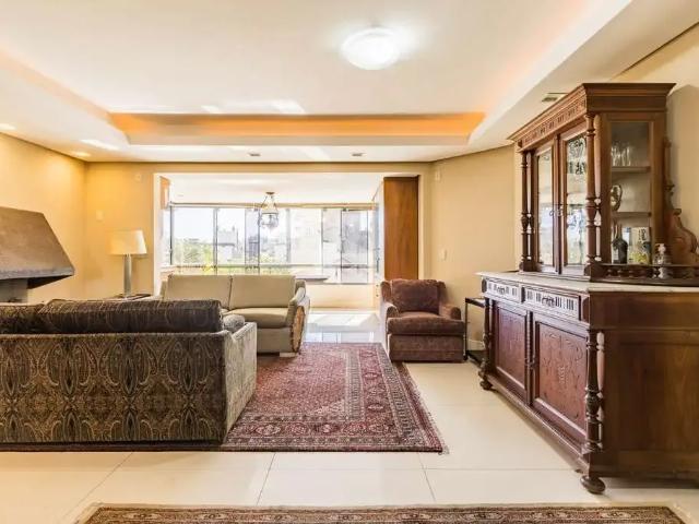Apartamento para Venda em Porto Alegre/RS Auxiliadora 3 Quartos